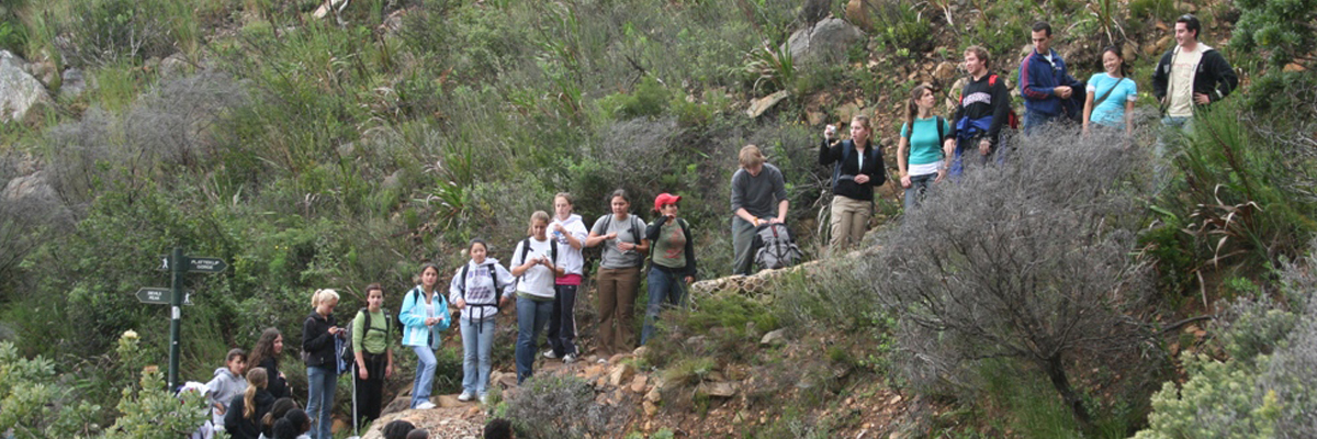 Blog: 4 International Travel Tips for Young Adventurers - GLA